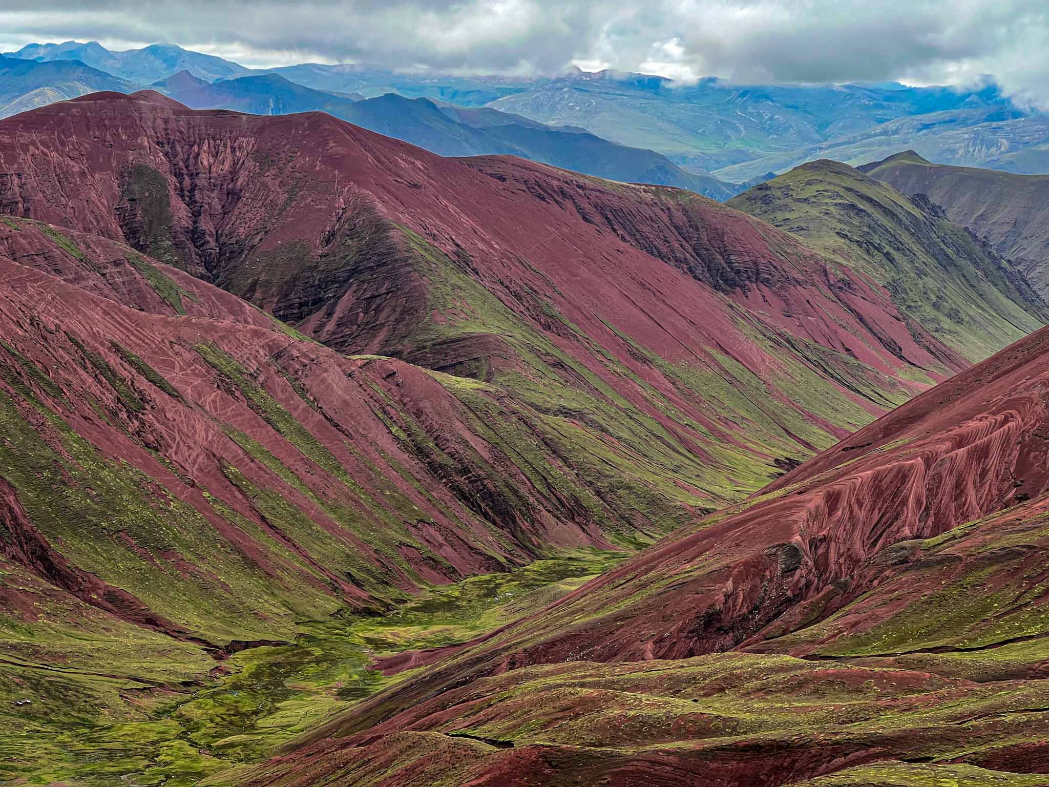 The Ultimate Guide to the Hidden Red Valley, Peru [2023] - Discoveny